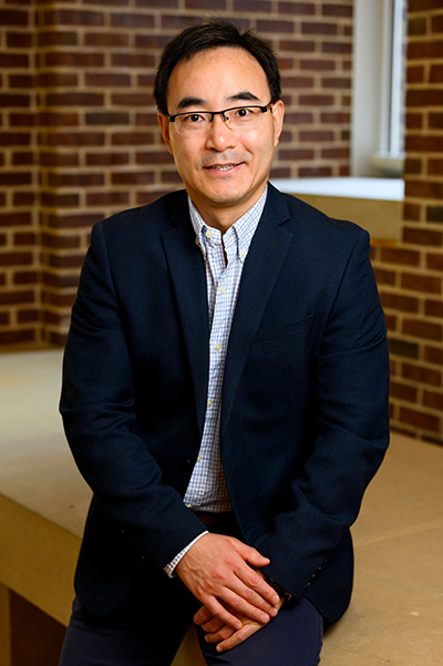 Feng Zhang | SMU Cox School of Business