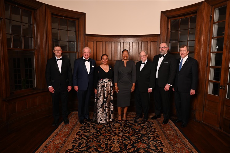 Distinguished Alumni Awards - SMU Dedman School of Law