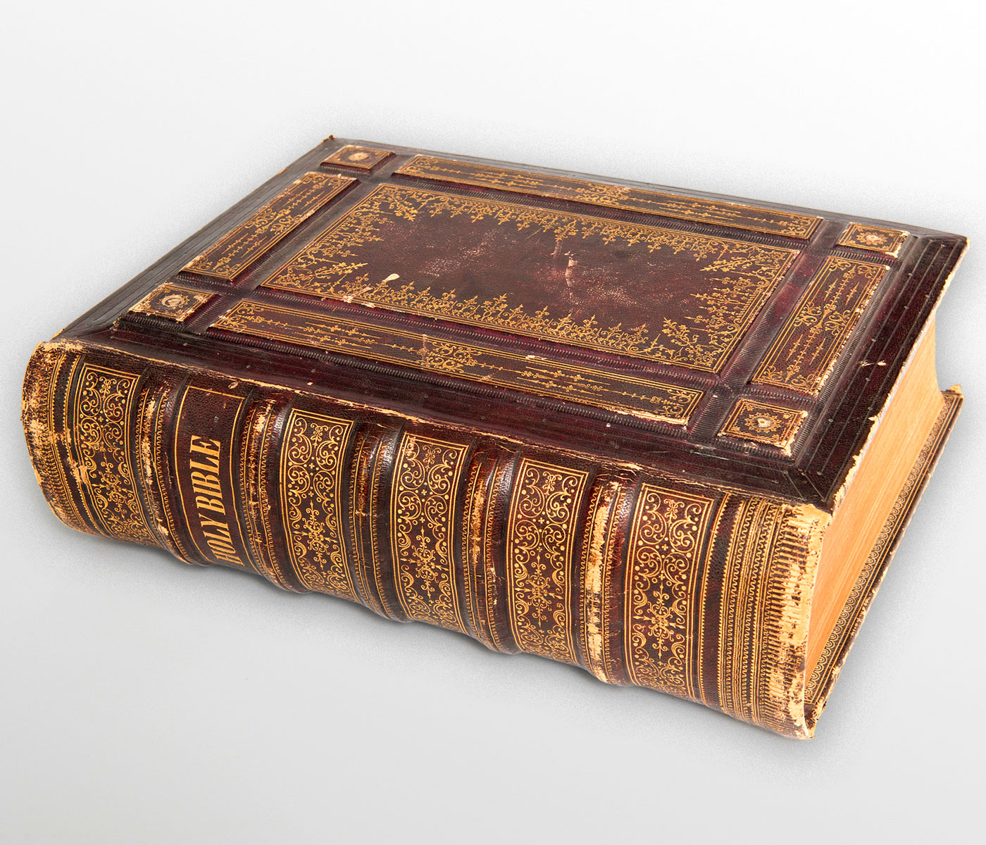 Symbols and traditions | World Changers Shaped Here